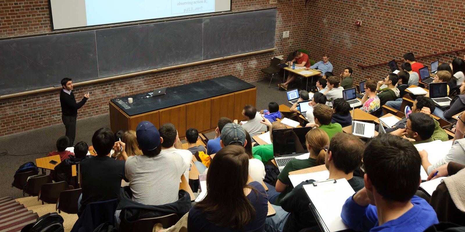 5 Different College Professors and How to Excel in Their Classes ...
