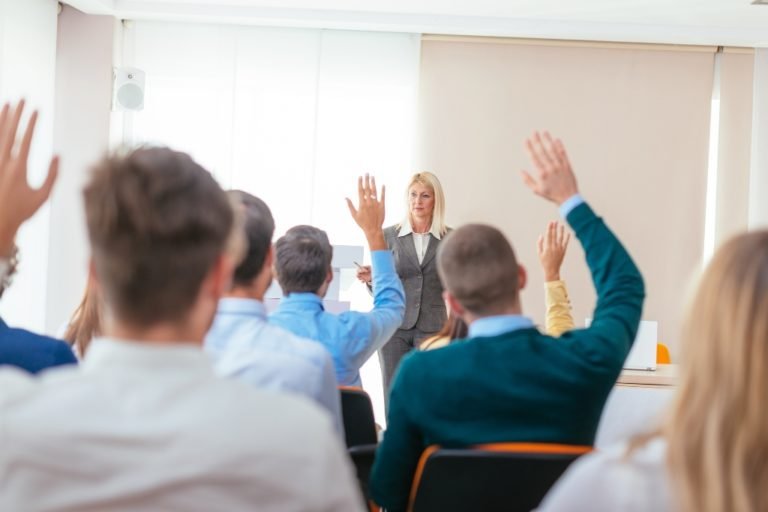 5 Different College Professors and How to Excel in Their Classes ...